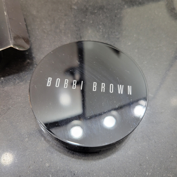 Bobbi Brown | Makeup | Bobbi Brown Illuminating Bronzing Powder New | Poshmark